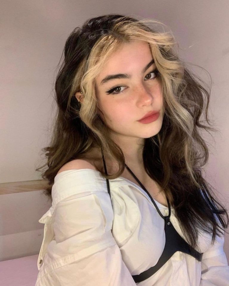 Hannah Howo สาวโซนยุโรป ทรงโต หุ่นแจ่ม แต่งคอสเพลย์งานดี